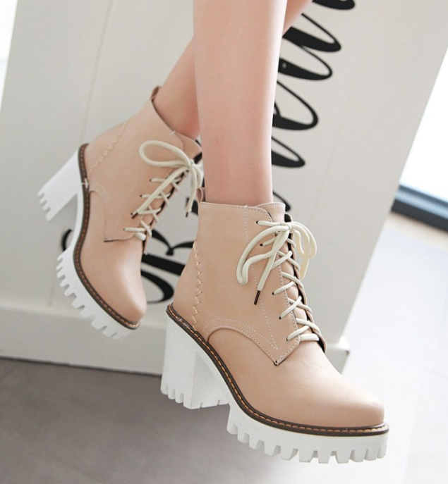 Ulass Lace Up High Heel Ankle Boots on Luulla